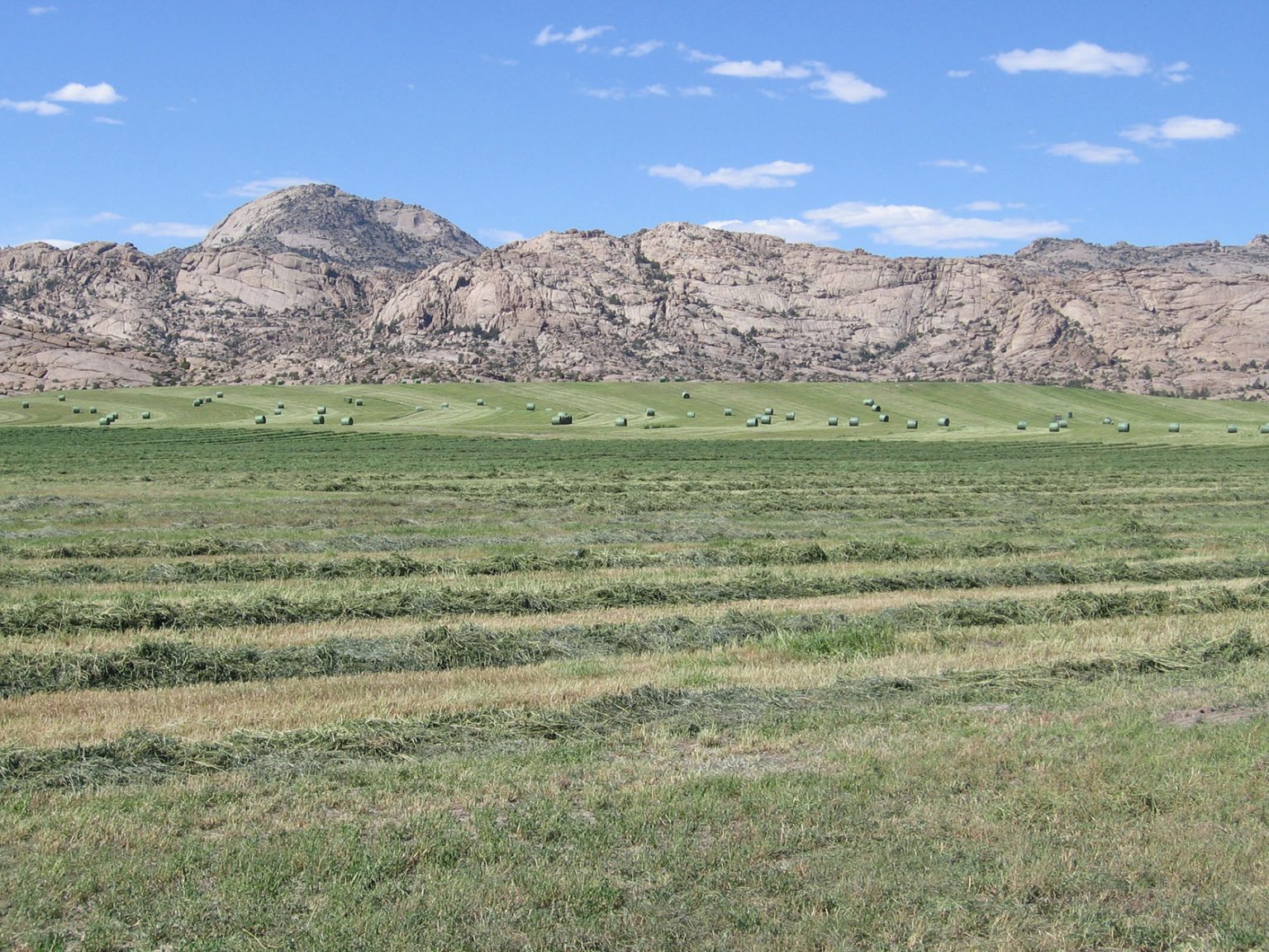 Split Rock Ranch - Live Water Properties - Ranches for Sale in Wyoming